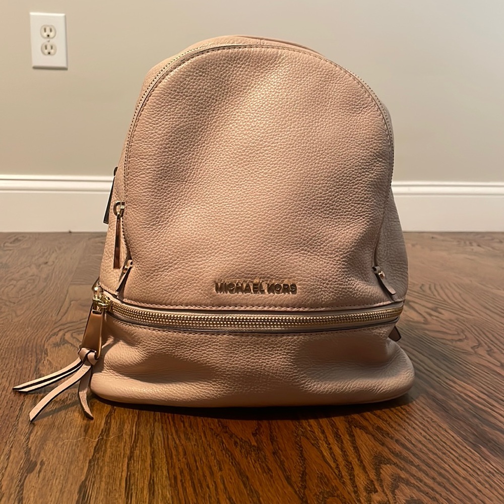 Light Pink Michael Kors Backpack - Gem